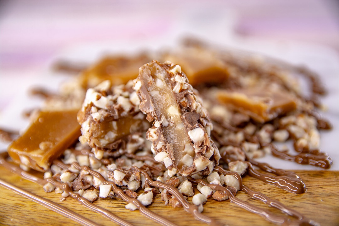 Almond Butter Crunch Toffee: A Uniquely Sweet Experience - Wockenfuss ...